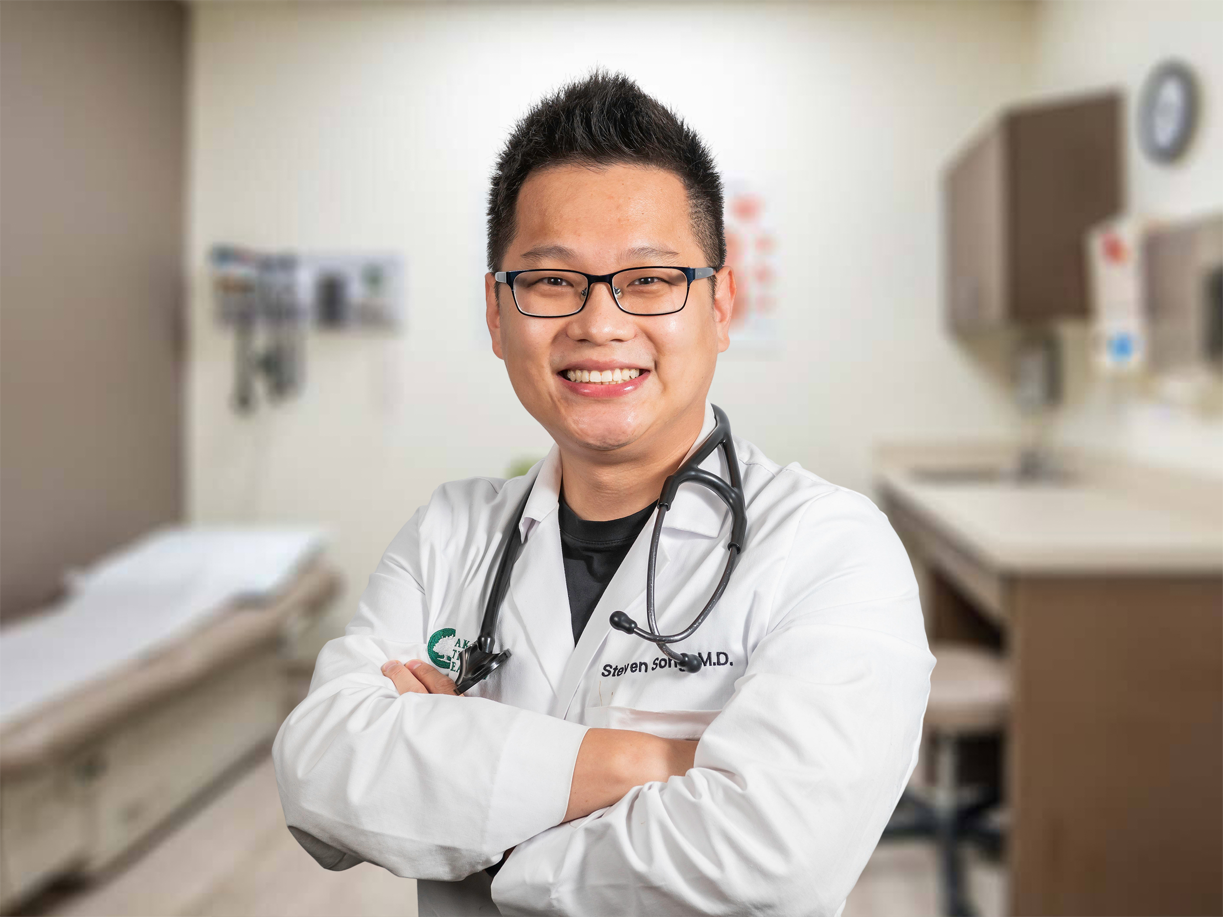 Steven Song, MD - Family Medicine Specialist - Chicago, IL | Oak Street ...