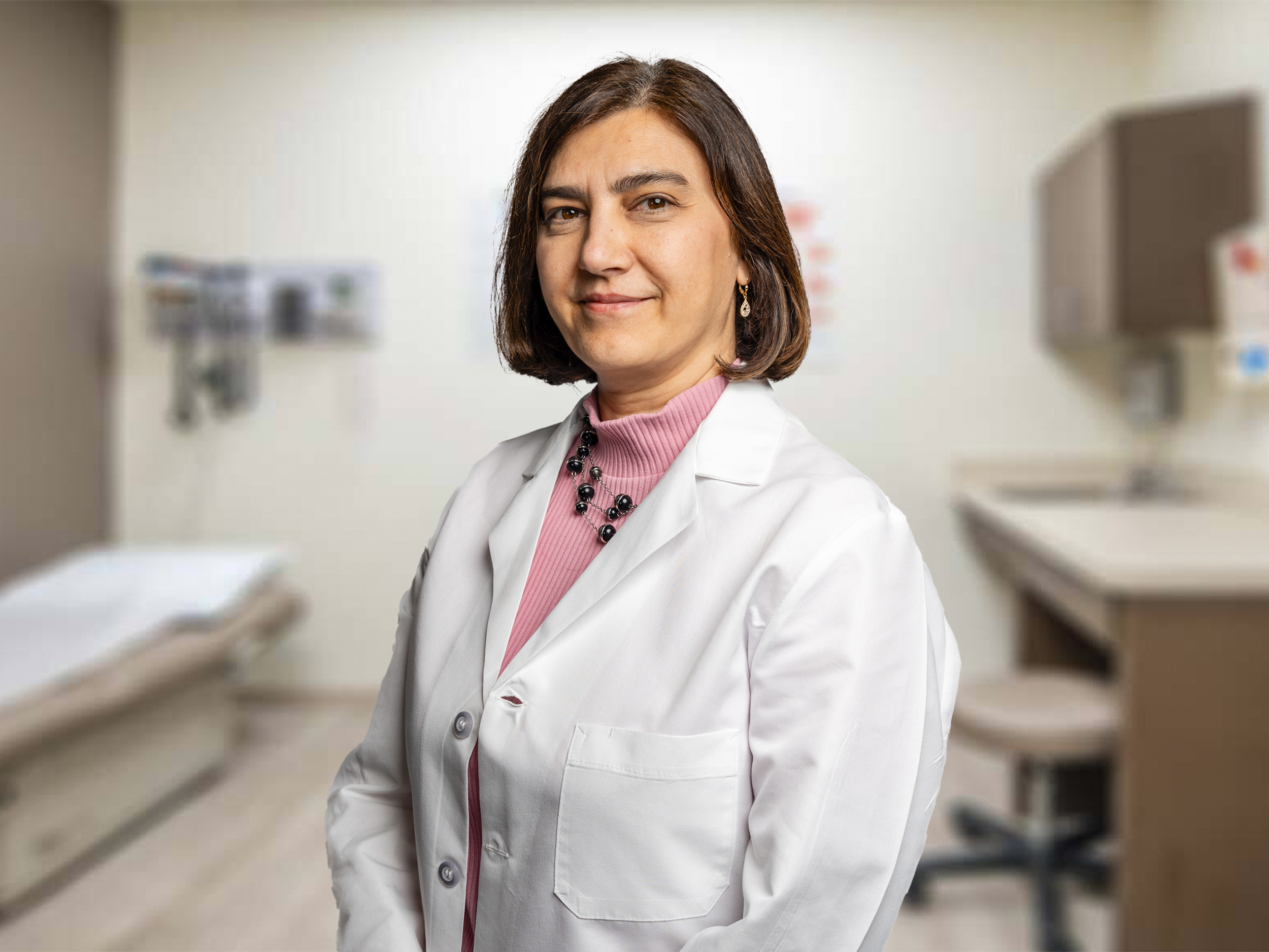 Alina Rizea, MD - Internist - Lexington, KY | Oak Street Health